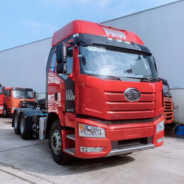 Đầu kéo FAW J6P 375HP